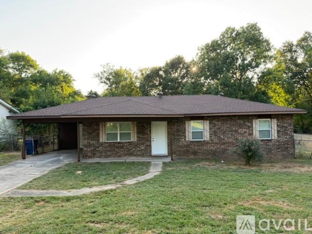 3 BR, 1.5 BA Apartment 3619 N 25th St, Fort Smith, AR 72904