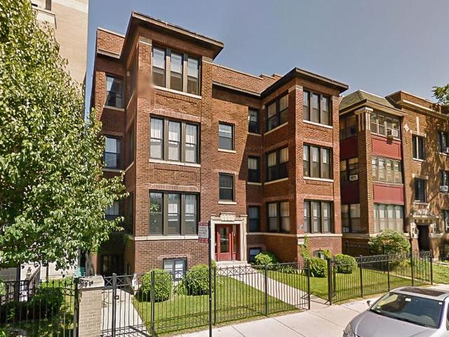 3 BR, 1.5 BA Apartment 3709 North Wilton Avenue Unit 3711 2, Chicago, IL 60613