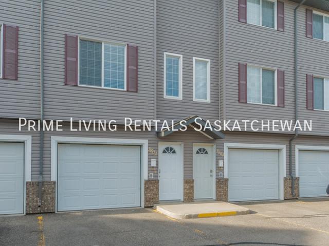 3 BR, 1.5 BA Apartment 3802 Cormorant Dr E, Regina, SK S4N 7S4
