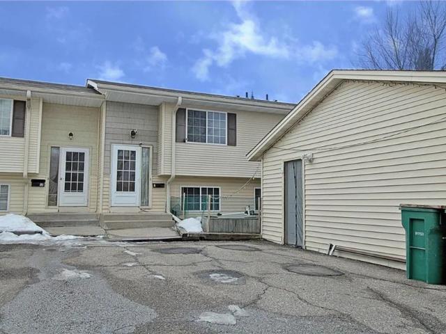 3 BR, 1.5 BA Apartment 4041 W 125th St, Savage, MN 55378