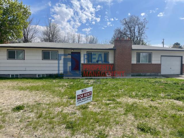 3 BR, 1.5 BA Apartment 405 W Hazel St, Caldwell, ID 83605