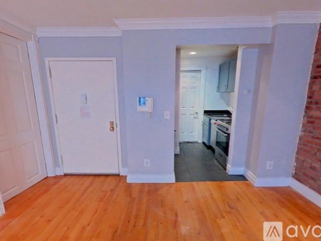 3 BR, 1.5 BA Apartment 40 Avenue B, Unit 6/4W, New York City, NY 10009