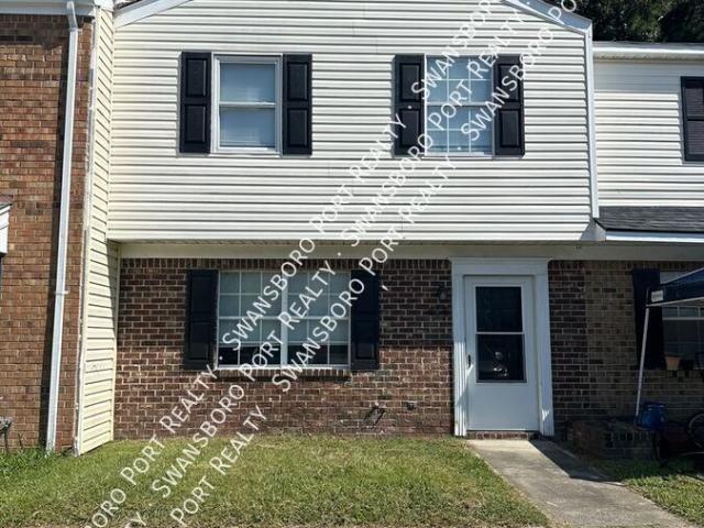 3 BR, 1.5 BA Apartment 414 Myrtlewood Circle, Jacksonville, NC 28546