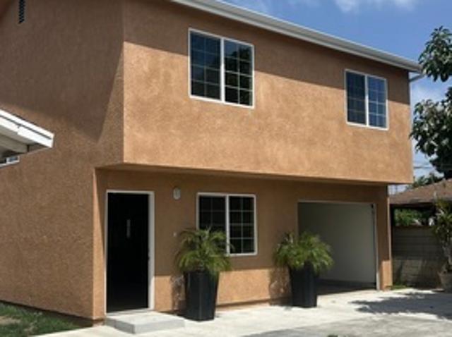 3 BR, 1.5 BA Apartment 419 N Sloan Ave, Compton, CA 90221