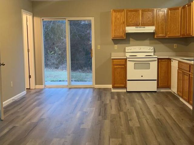 3 BR, 1.5 BA Apartment 410 Briden St Warrenton, MO 63383
