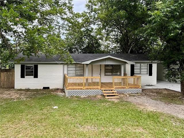3 BR, 1.5 BA Apartment 466 Pinehill Dr, Mobile, AL 36606