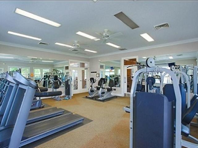 3 BR, 1.5 BA Apartment 53 Bayberry Road Unit 01, Parkville, MD 21234