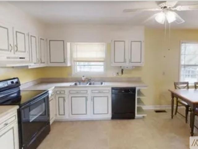 3 BR, 1.5 BA Apartment 606 Garner Street, Mocksville, NC 27028