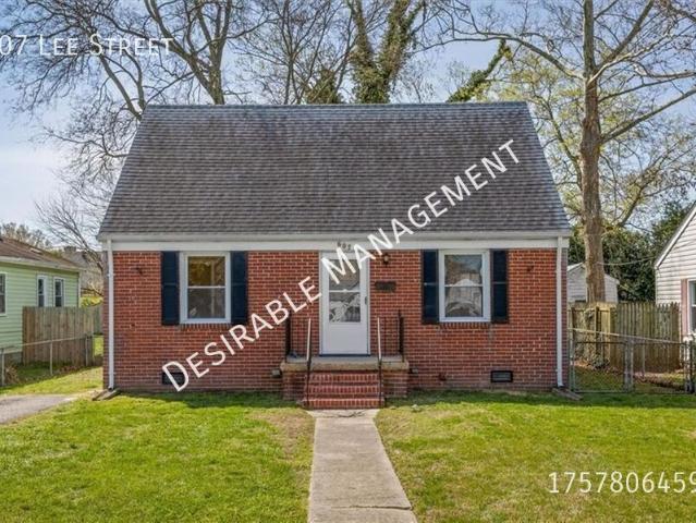 3 BR, 1.5 BA Apartment 607 Lee Street, Hampton, VA 23669
