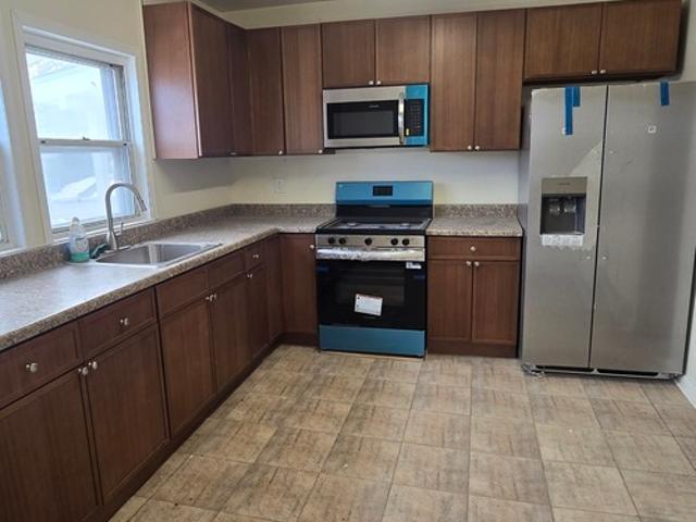 3 BR, 1.5 BA Apartment 641 South 5th Avenue, Unit 1st Floor, Mount Vernon, NY 10550