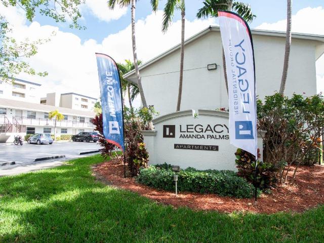3 BR, 1.5 BA Apartment 6425/6445 West 24 Ave Hialeah Unit 52, Hialeah, FL 33016