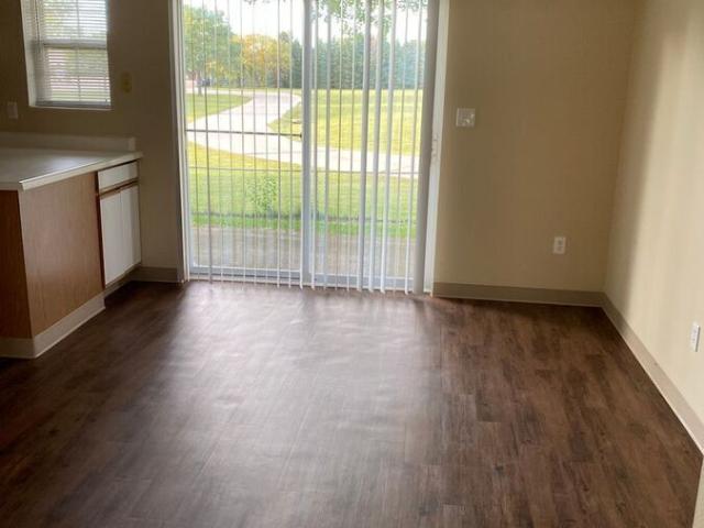 3 BR, 1.5 BA Apartment 710 S 11th St, Nevada, IA 50201