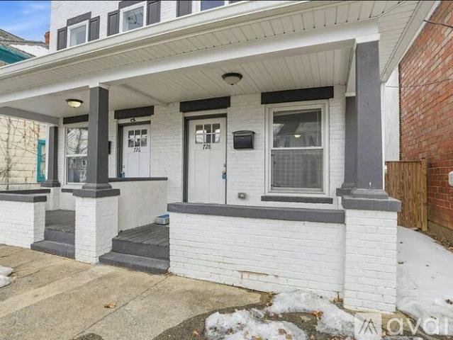 3 BR, 1.5 BA Apartment 728 N Queen St, Unit 728, Martinsburg, WV 25404