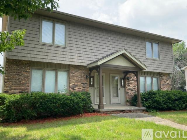 3 BR, 1.5 BA Apartment 721 NE 6th St, Unit 721, Ankeny, IA 50021