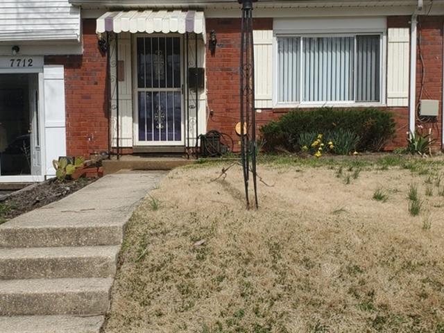 3 BR, 1.5 BA Apartment 7714 Greymont Street, Unit Palmer Park, Hyattsville, MD 20785