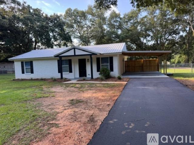 3 BR, 1.5 BA Apartment 8261 Whip O Will Ln W, Unit 1, Irvington, AL 36544