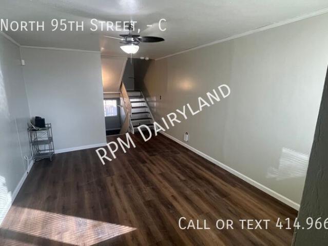 3 BR, 1.5 BA Apartment 8836 North 95th Street, Milwaukee, WI 53224