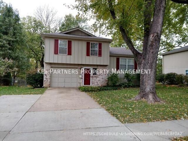 3 BR, 1.5 BA Apartment 8914 Gillette St, Lenexa, KS 66215