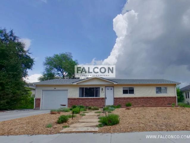 3 BR, 1.5 BA Apartment 918 Old Dutch Mill Rd, Colorado Springs, CO 80907