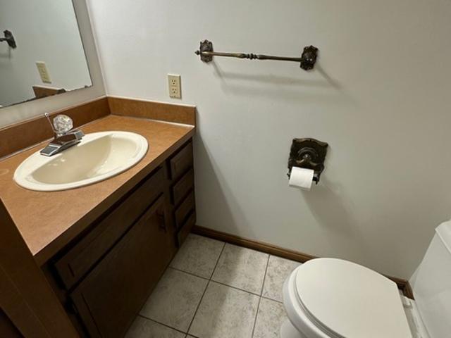 3 BR, 1.5 BA Apartment 9765 Johnnycake Ridge Rd, Unit 1, Mentor, OH 44060