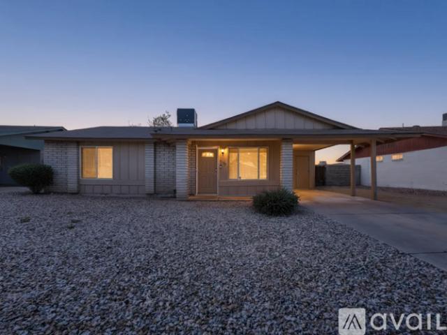 3 BR, 1.8 BA Apartment 6324 W Purdue Ave, Glendale, AZ 85302