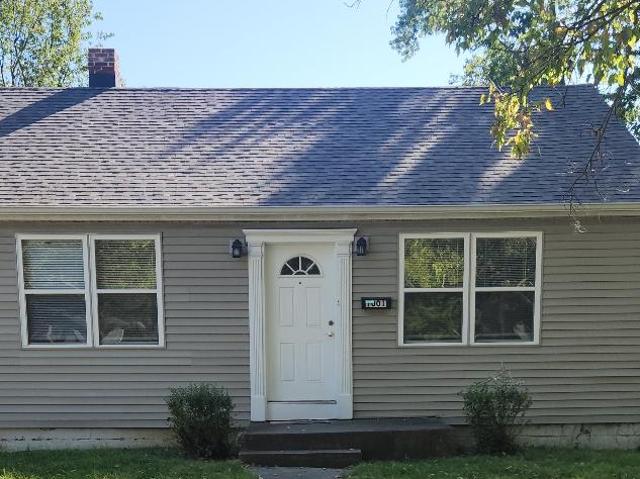 3 Br, 1 bath, Townhouse/Brownstone/RowHouse 1001 East Washington Street