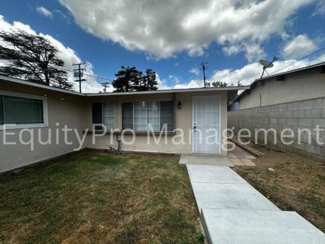 3 Br, 1 bath, Townhouse/Brownstone/RowHouse 12103 Howard St