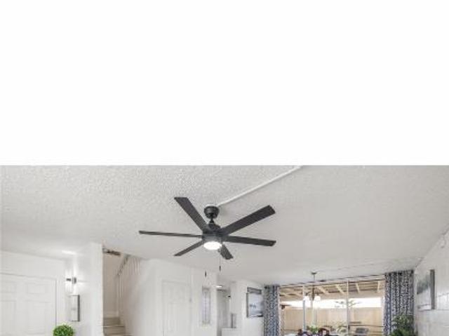 3 Br, 1 bath, Townhouse/Brownstone/RowHouse 1345 Kipaipai St