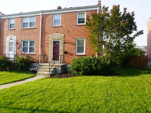 3 Br, 1 bath, Townhouse/Brownstone/RowHouse 1710 Weston Avenue