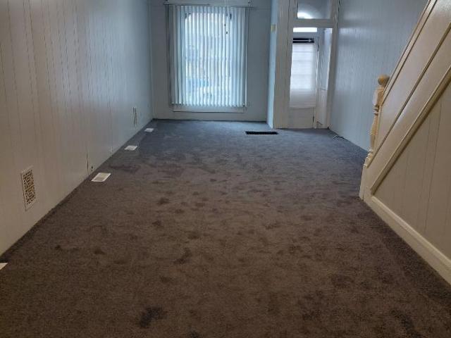 3 Br, 1 bath, Townhouse/Brownstone/RowHouse 28 N Kresson St
