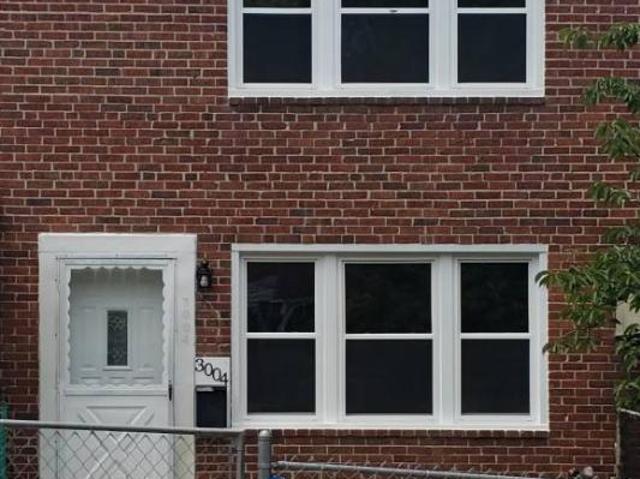 3 Br, 1 bath, Townhouse/Brownstone/RowHouse 3004 Elizabeth Avenue 1