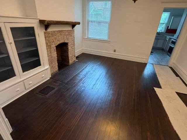 3 Br, 1 bath, Townhouse/Brownstone/RowHouse 3339 Webster Ave