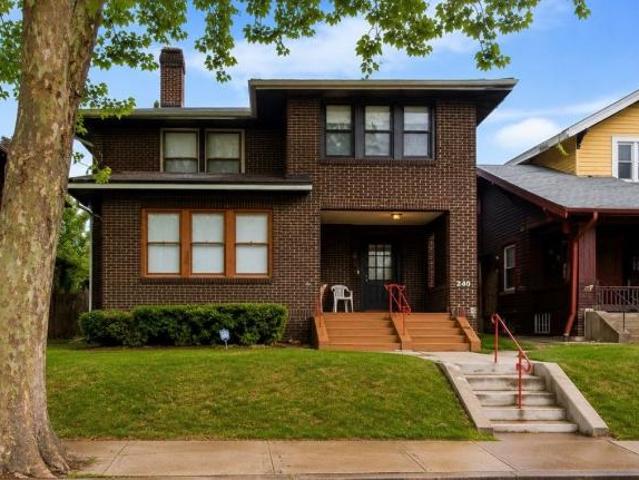 3 Br, 1 bath, Townhouse/Brownstone/RowHouse 519 Hill Ave