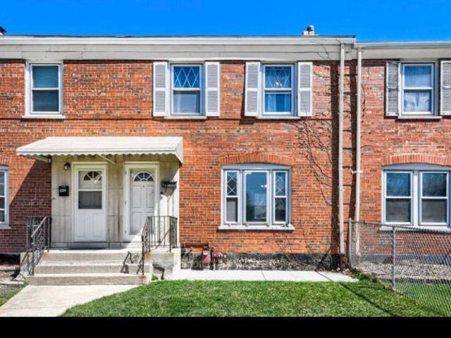 3 Br, 1 bath, Townhouse/Brownstone/RowHouse 6361 S Lockwood Ave