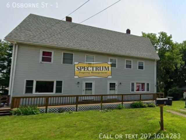 3 Br, 1 bath, Townhouse/Brownstone/RowHouse 6 Osborne St
