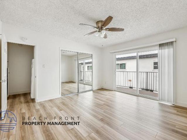 3 Br, 1 bath, Apartment 1401 1409 Superior Ave