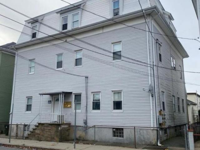 3 Br, 1 bath, Apartment 151 Jencks Street