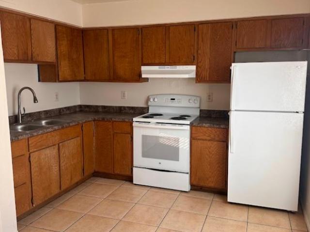 3 Br, 1 bath, Apartment 1625 East Wood Street