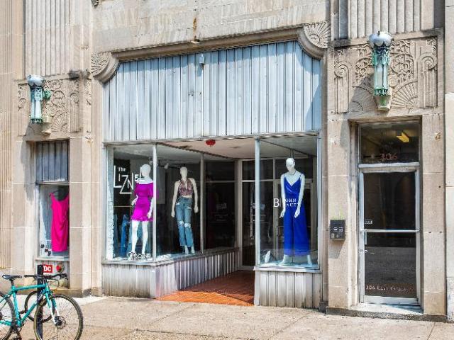 3 Br, 1 bath, Apartment 306 East Grace Street