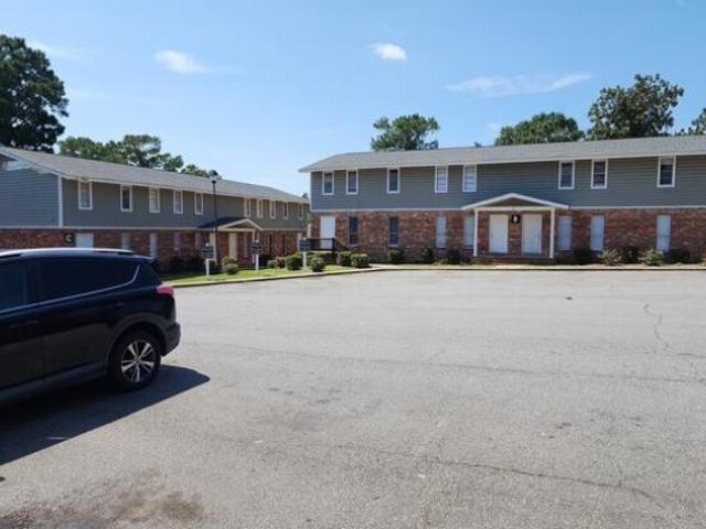 3 Br, 1 bath, Apartment 3080 Rice Mill Road