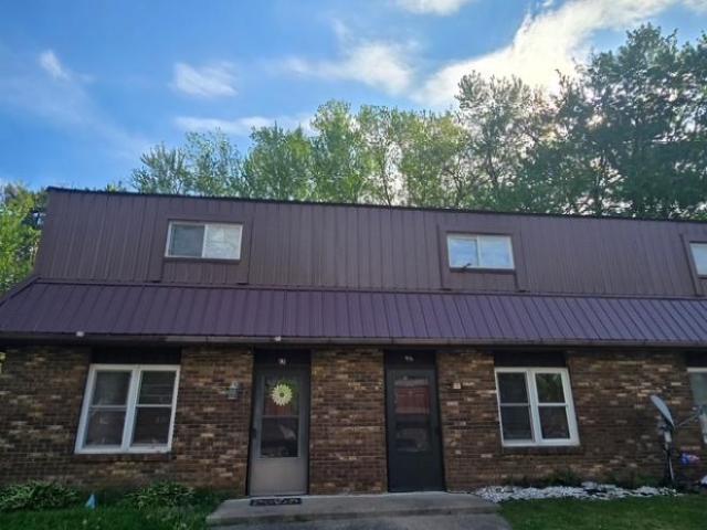 3 Br, 1 bath, Apartment 321 West Water Street