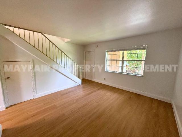 3 Br, 1 bath, Apartment 4100 NW 16th Ave