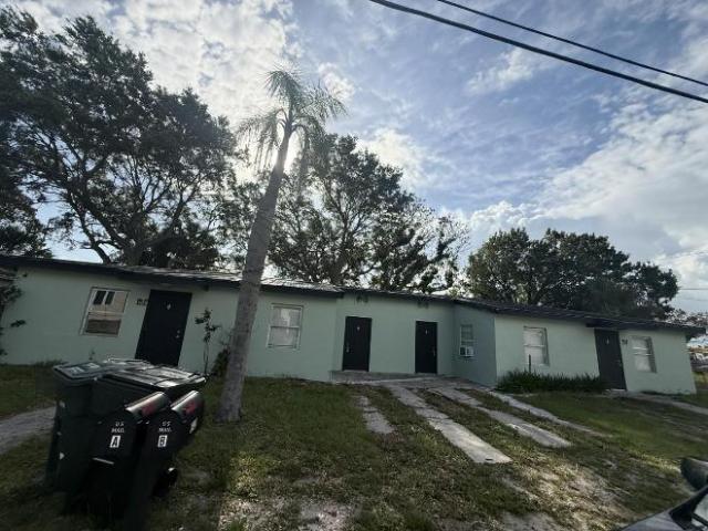 3 Br, 1 bath, Apartment 512 N 6 St