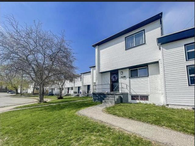 3 Br, 1 bath, Apartment 529 Sunnydale Place