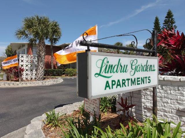 3 Br, 1 bath, Apartment 711 S Lincoln Avenue