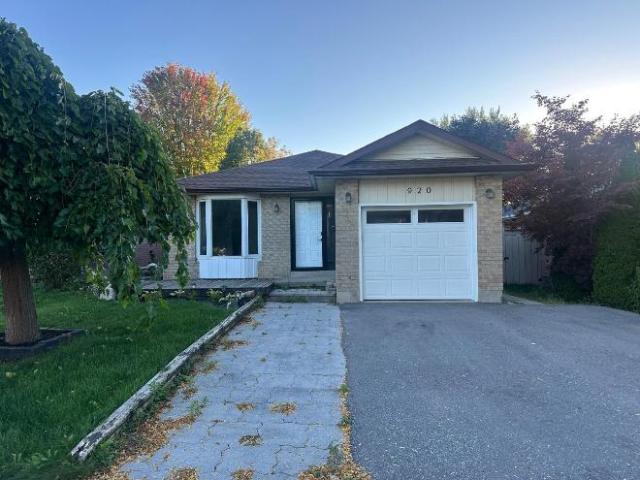 3 Br, 1 bath, Apartment 920 Southgate Drive