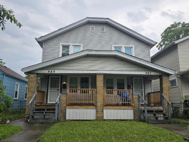 3 Br, 1 bath, Apartment 989 East 15th Avenue