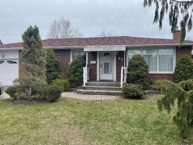 3 Br, 1 bath, Condo 43 Seneca Ave