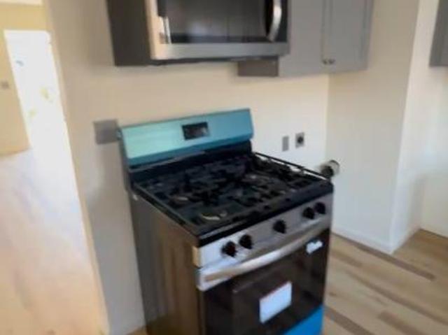 3 Br, 1 bath, Condo 404 N M St
