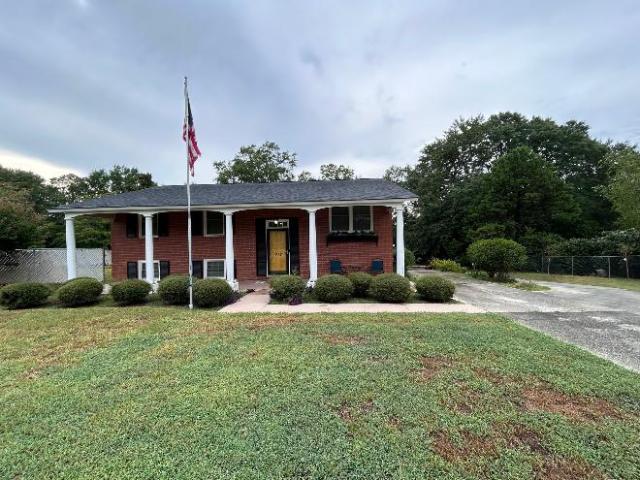 3 Br, 1 bath, Condo 412 Woods Ave